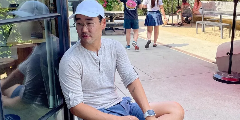 Jesse Choi: Profil Suami Maudy Ayunda Lulusan MBA Stanford!